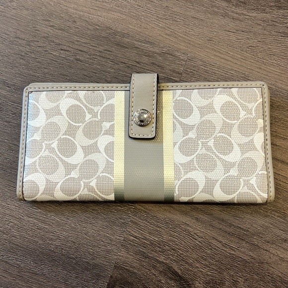 Coach | Bags | Coach Checkbook Wallet | Poshmark